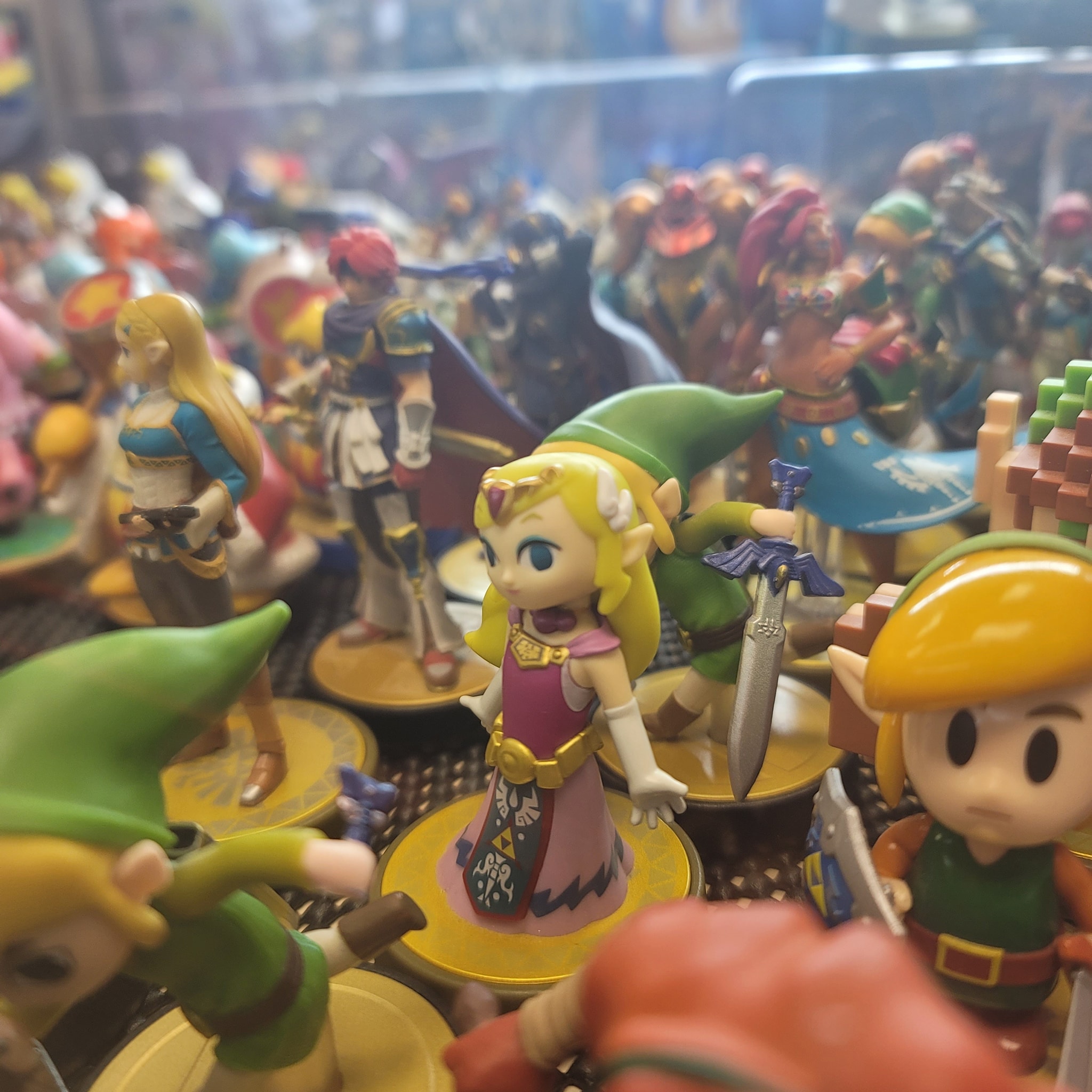 A Selection Of Amiibos To Choose From! - Cobra Collectibles